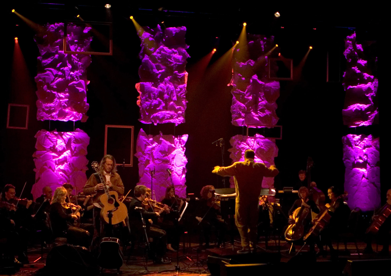 Press Photos - Billy McLaughlin